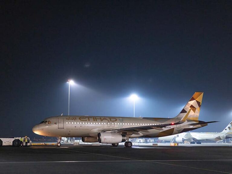 Etihad Airways inaugurates first flight connecting Abu Dhabi and ...