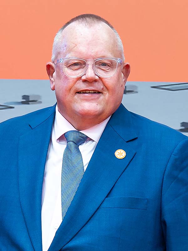 "The opportunities are endless in using the UAE as an export hub ...