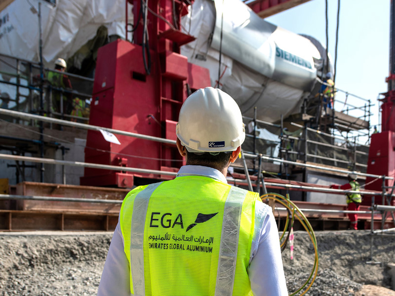 Giant gas turbine transported by road to EGA Jebel Ali in logistical feat - LogisticsGulf